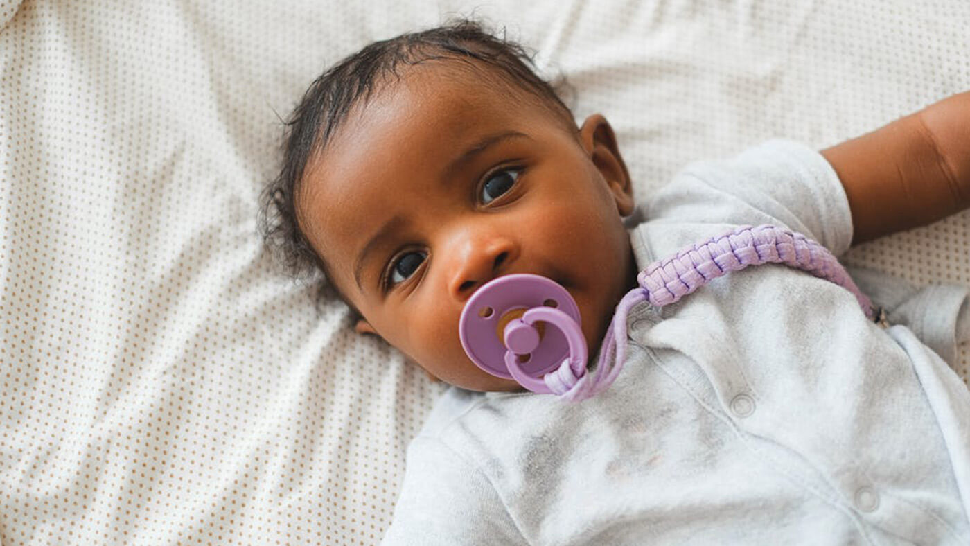 Breastfeeding pacifier store